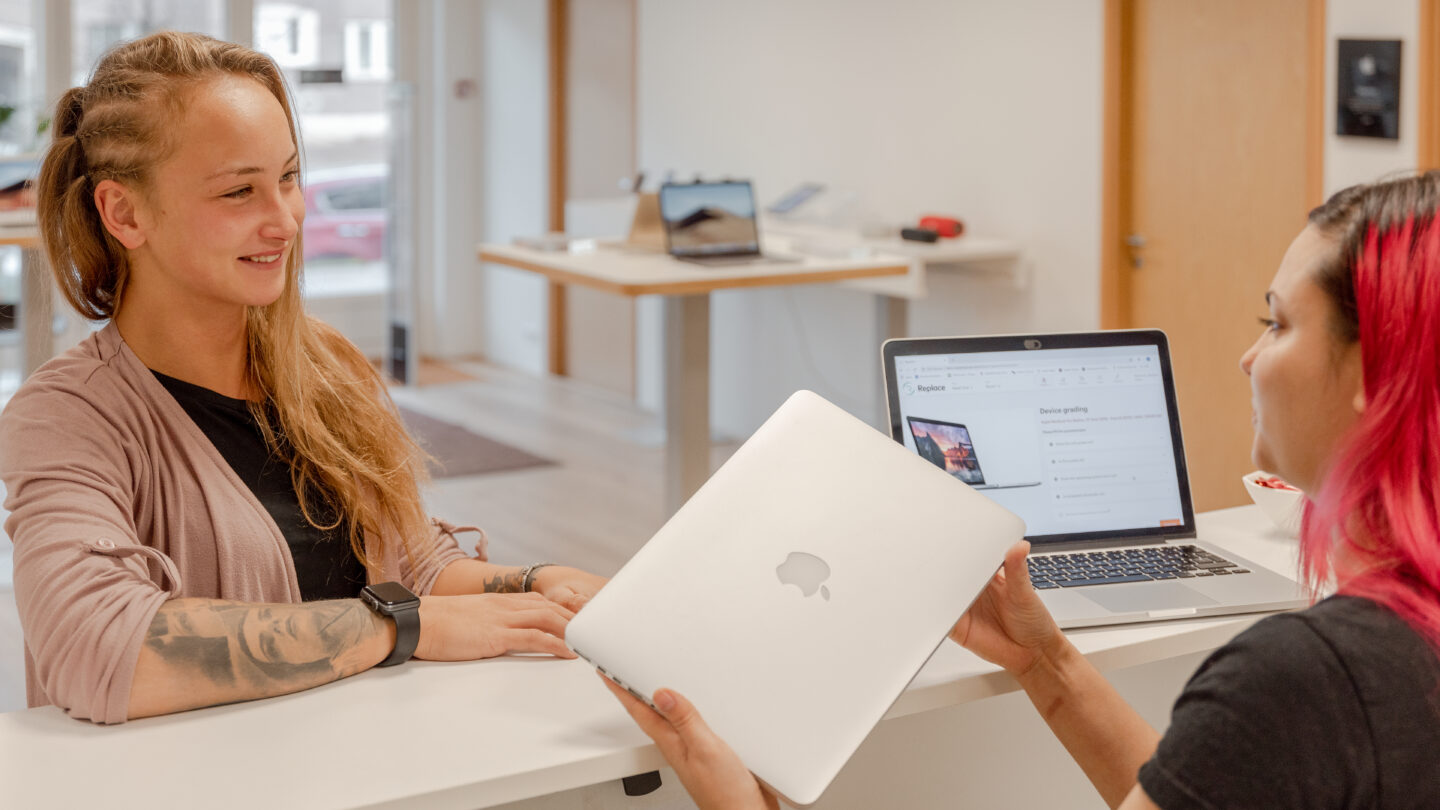 Device trade-ins, the emerging trend in 2023. Here's why – Foxway